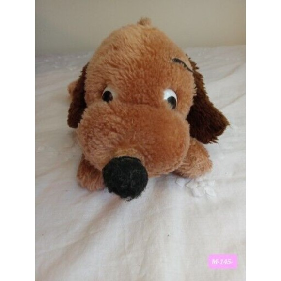 Dakin | Toys | Vintage 973 Dakin 12 Drooper Dog Plush Nutshell Stuffed ...